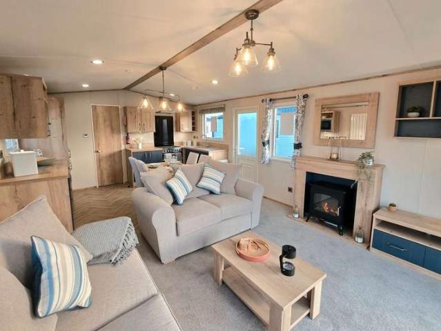2 Bedroom Mobile Home