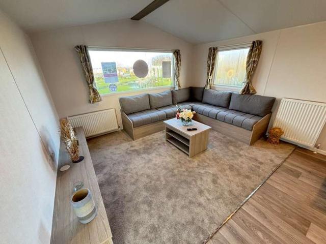 2 Bedroom Mobile Home