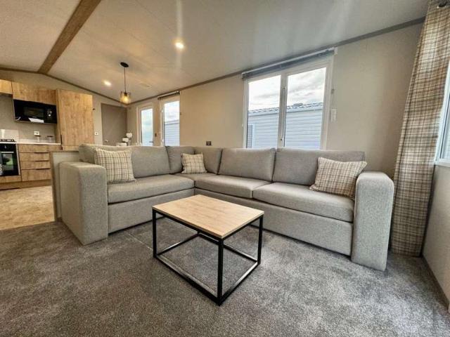 2 Bedroom Mobile Home