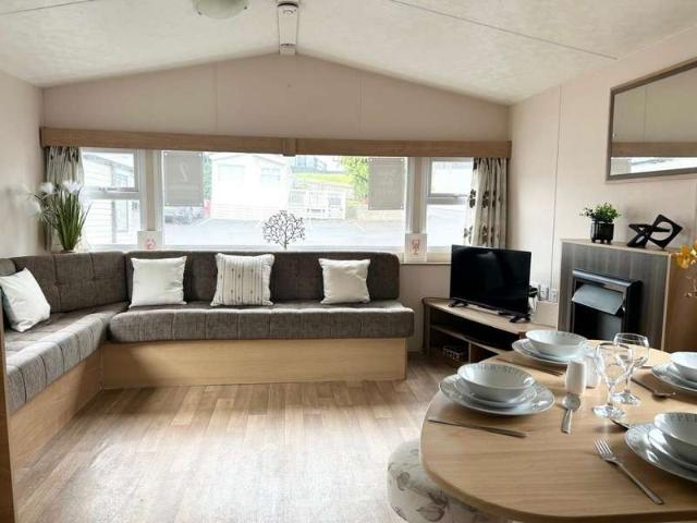 2 Bedroom Mobile Home