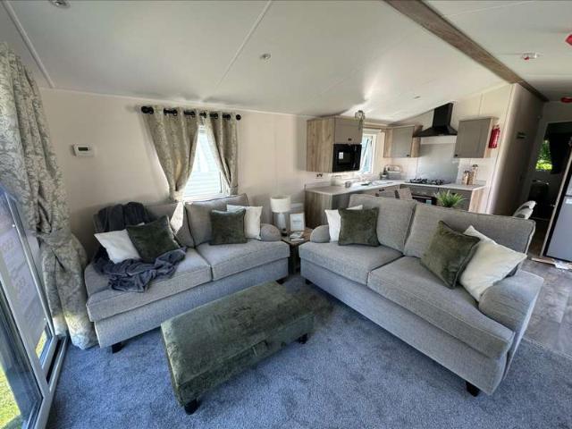2 Bedroom Mobile Home