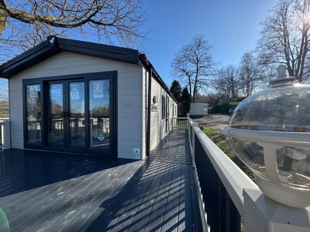 2 Bedroom Mobile Home