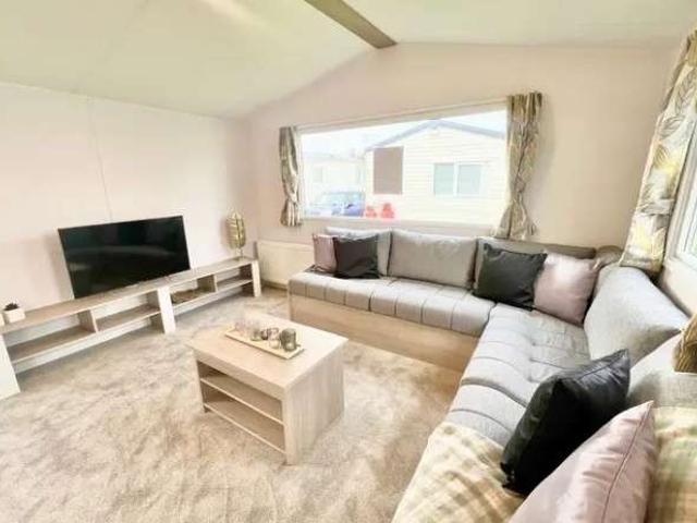 2 Bedroom Mobile Home