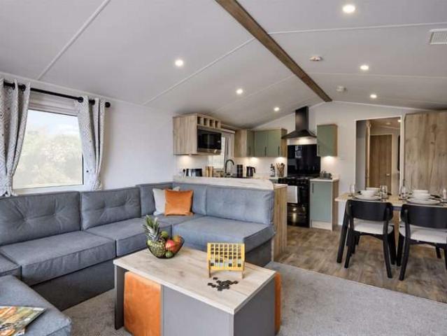 2 Bedroom Mobile Home