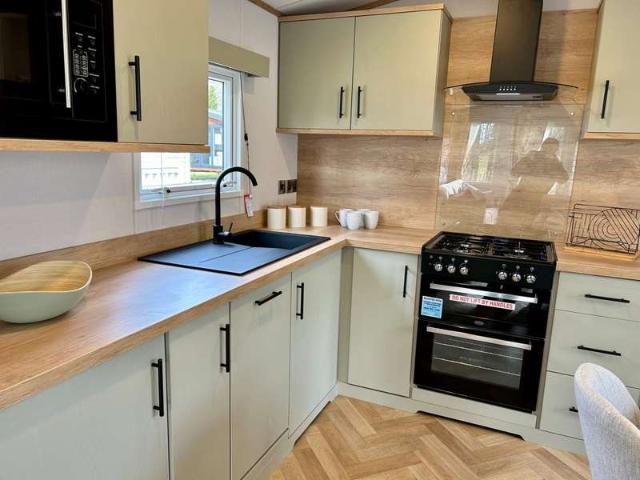 2 Bedroom Mobile Home