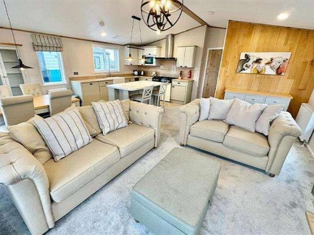 2 Bedroom Mobile Home