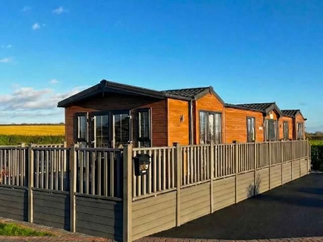 2 Bedroom Mobile Home
