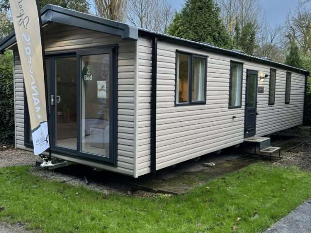 2 Bedroom Mobile Home