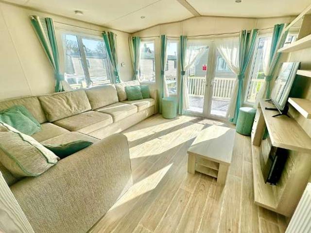 2 Bedroom Mobile Home