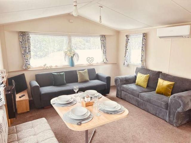 2 Bedroom Mobile Home