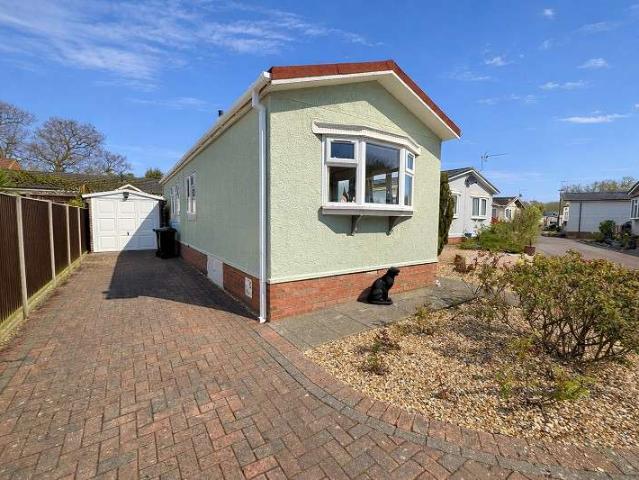 2 Bedroom Mobile Home