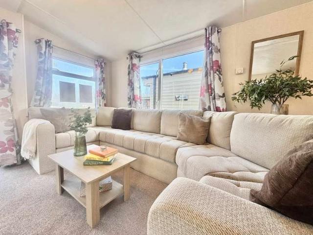 2 Bedroom Mobile Home