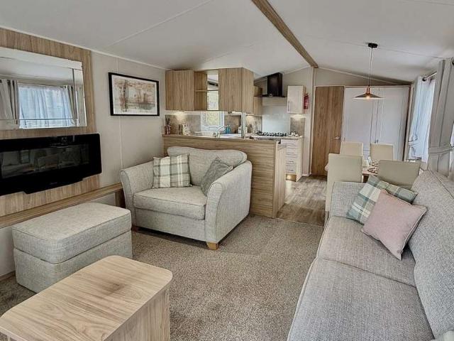 2 Bedroom Mobile Home