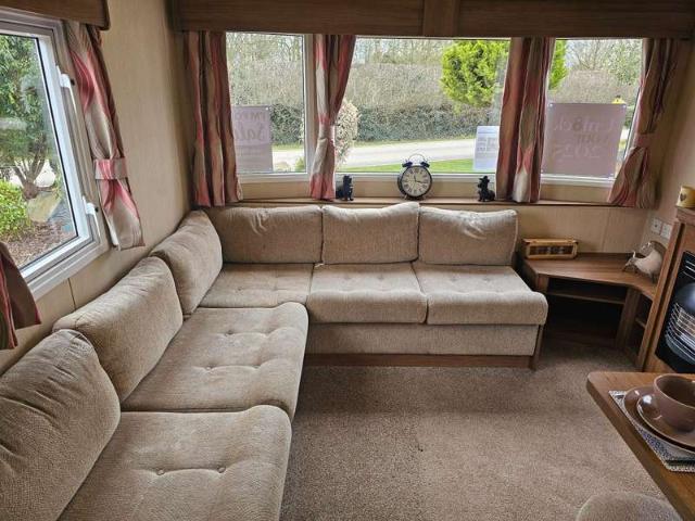 2 Bedroom Mobile Home