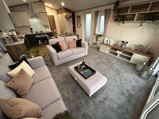 2 Bedroom Mobile Home