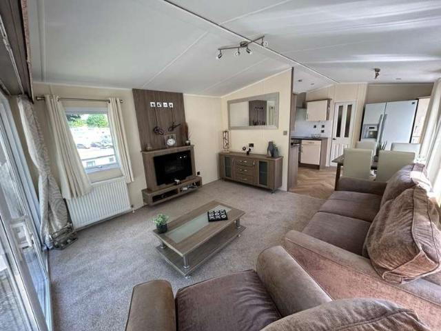 2 Bedroom Mobile Home