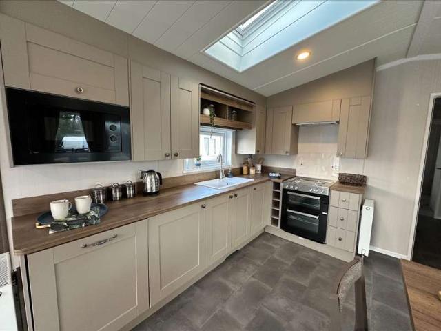2 Bedroom Mobile Home