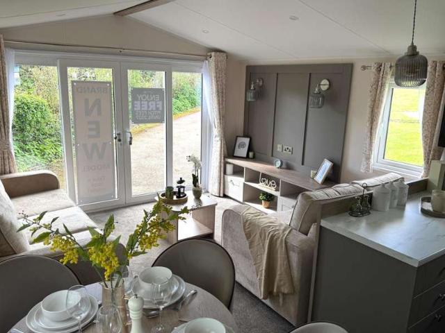 2 Bedroom Mobile Home