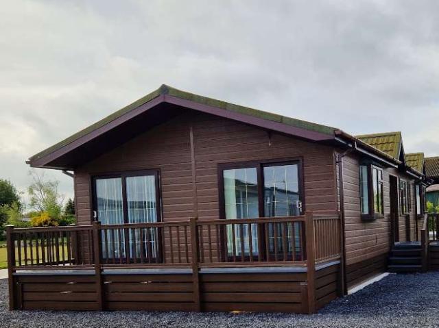2 Bedroom Mobile Home