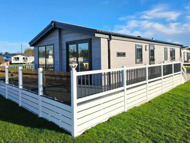 2 Bedroom Mobile Home