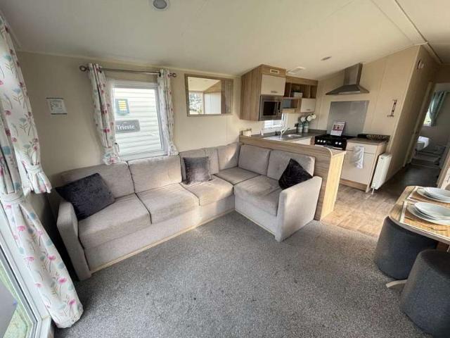 2 Bedroom Mobile Home