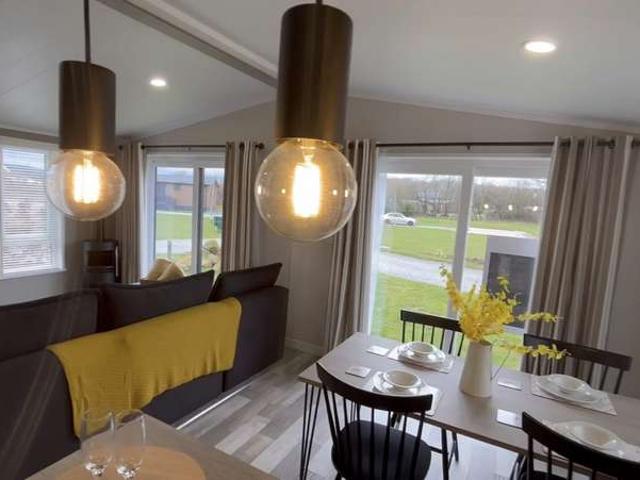 2 Bedroom Mobile Home