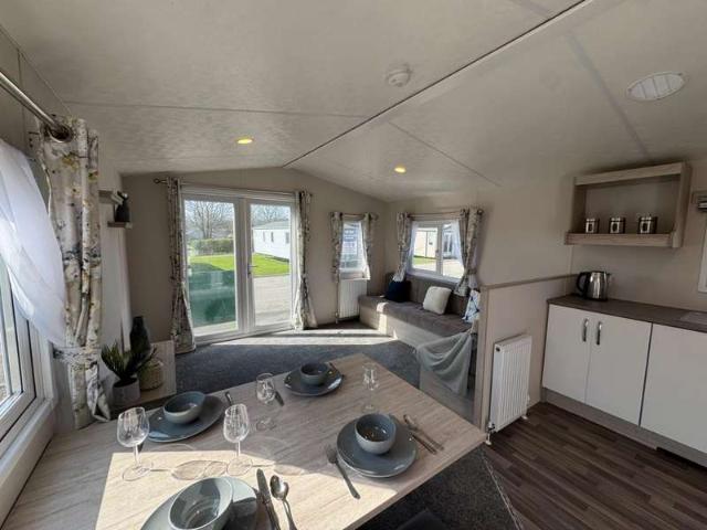 2 Bedroom Mobile Home