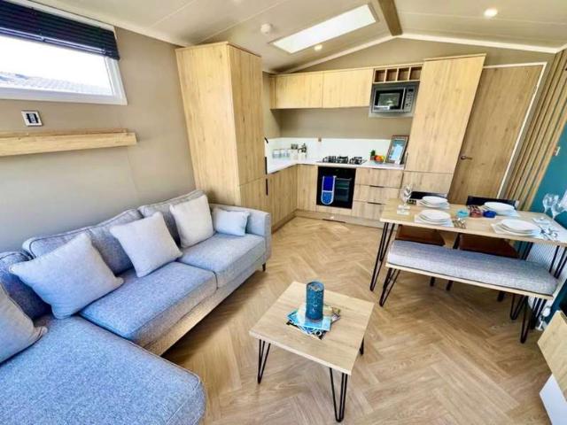 2 Bedroom Mobile Home