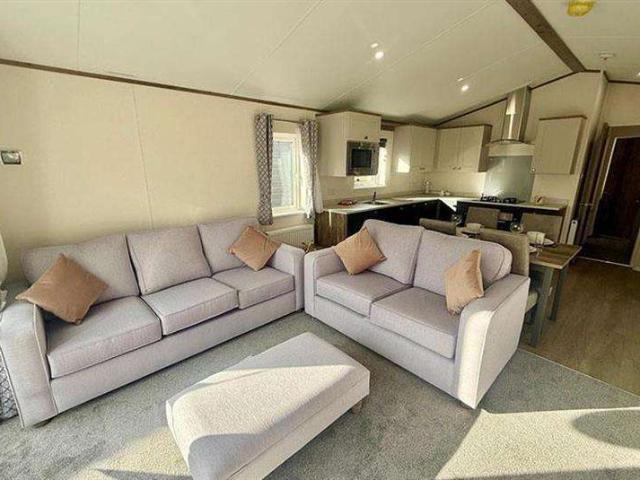 2 Bedroom Mobile Home
