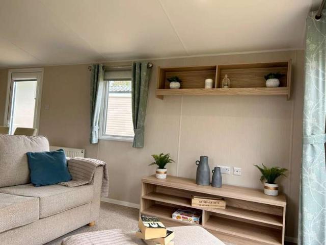 2 Bedroom Mobile Home