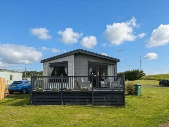 2 Bedroom Mobile Home