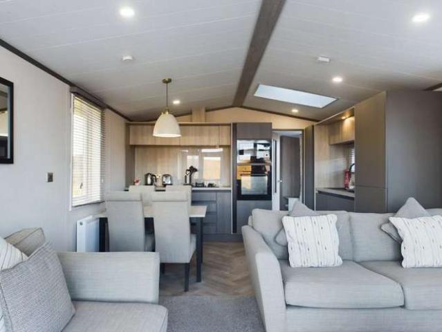 2 Bedroom Mobile Home
