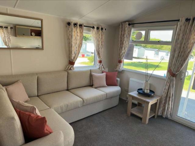 2 Bedroom Mobile Home