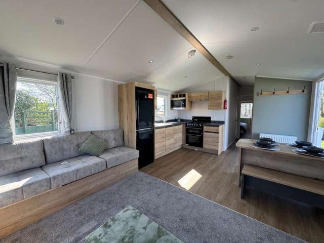 2 Bedroom Mobile Home