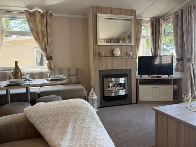 2 Bedroom Mobile Home