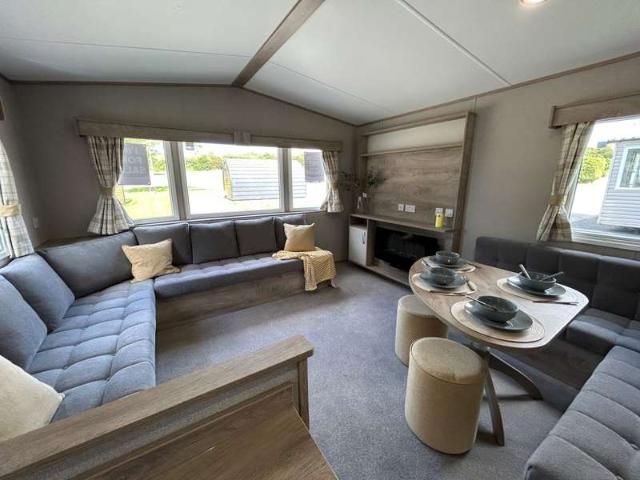 2 Bedroom Mobile Home
