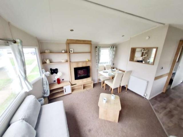 2 Bedroom Mobile Home