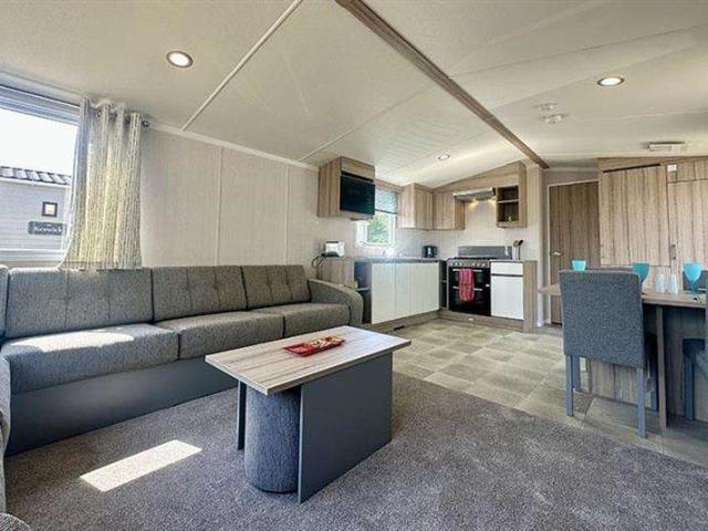 2 Bedroom Mobile Home