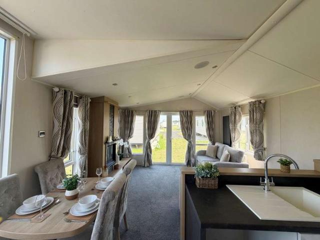 2 Bedroom Mobile Home