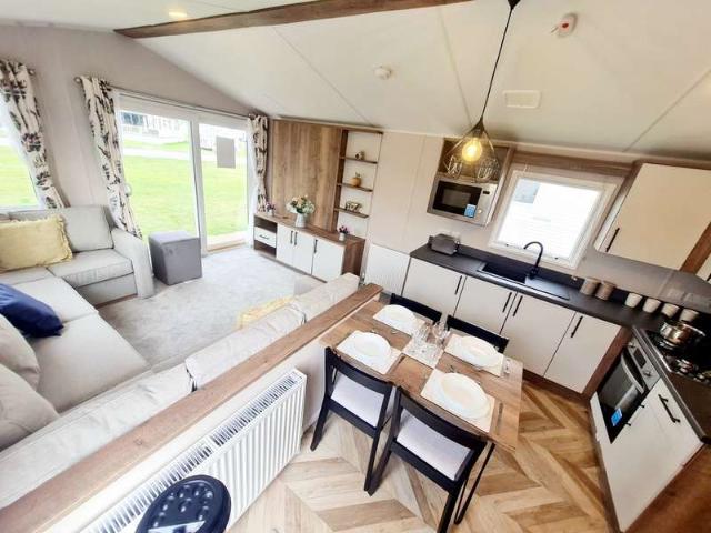 2 Bedroom Mobile Home