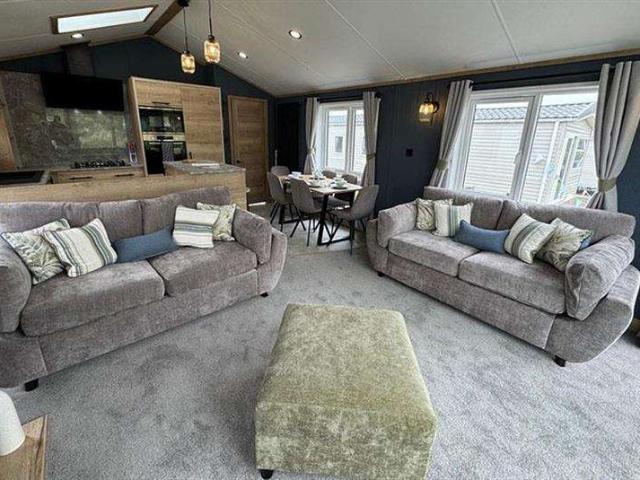 2 Bedroom Mobile Home