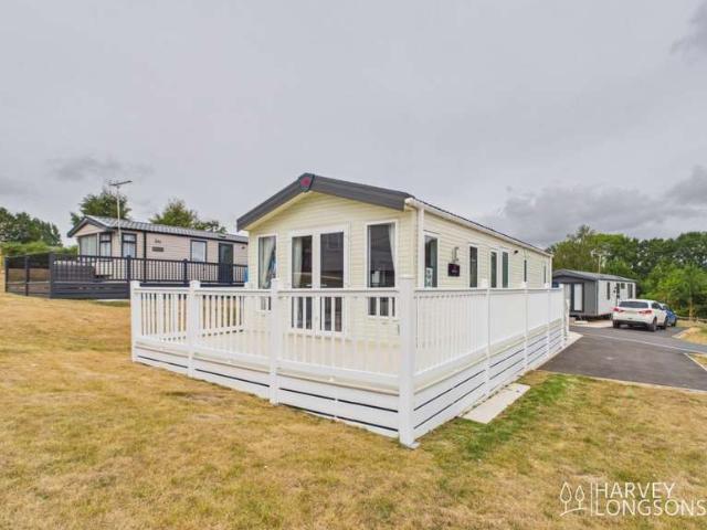 2 Bedroom Mobile Home
