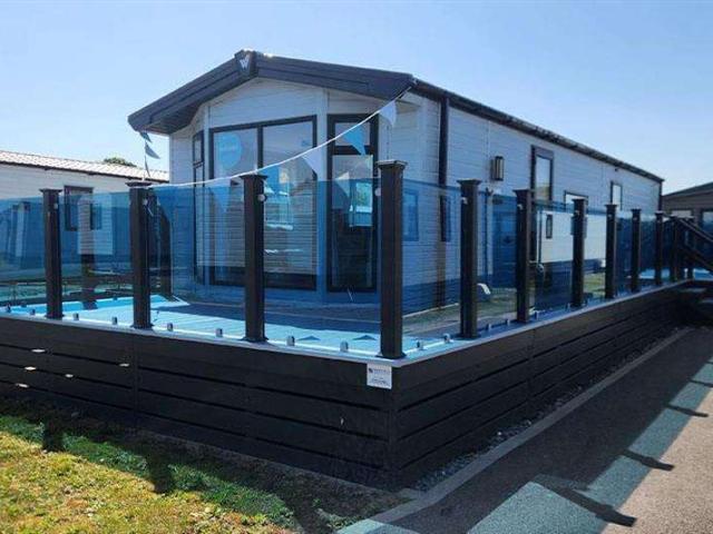 2 Bedroom Mobile Home