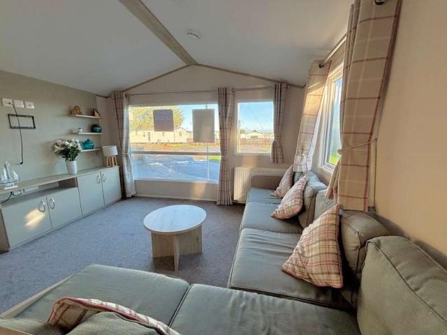 2 Bedroom Mobile Home