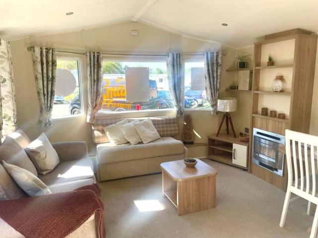 2 Bedroom Mobile Home