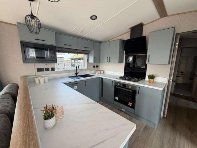2 Bedroom Mobile Home