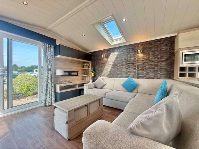 2 Bedroom Mobile Home