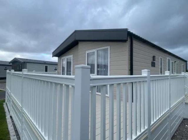2 Bedroom Mobile Home