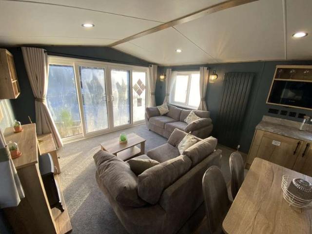 2 Bedroom Mobile Home