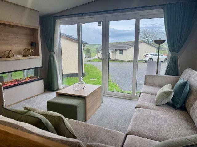 2 Bedroom Mobile Home
